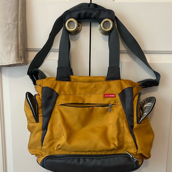 Skip Hop | Bags | Skip Hop Diaper Bag | Poshmark